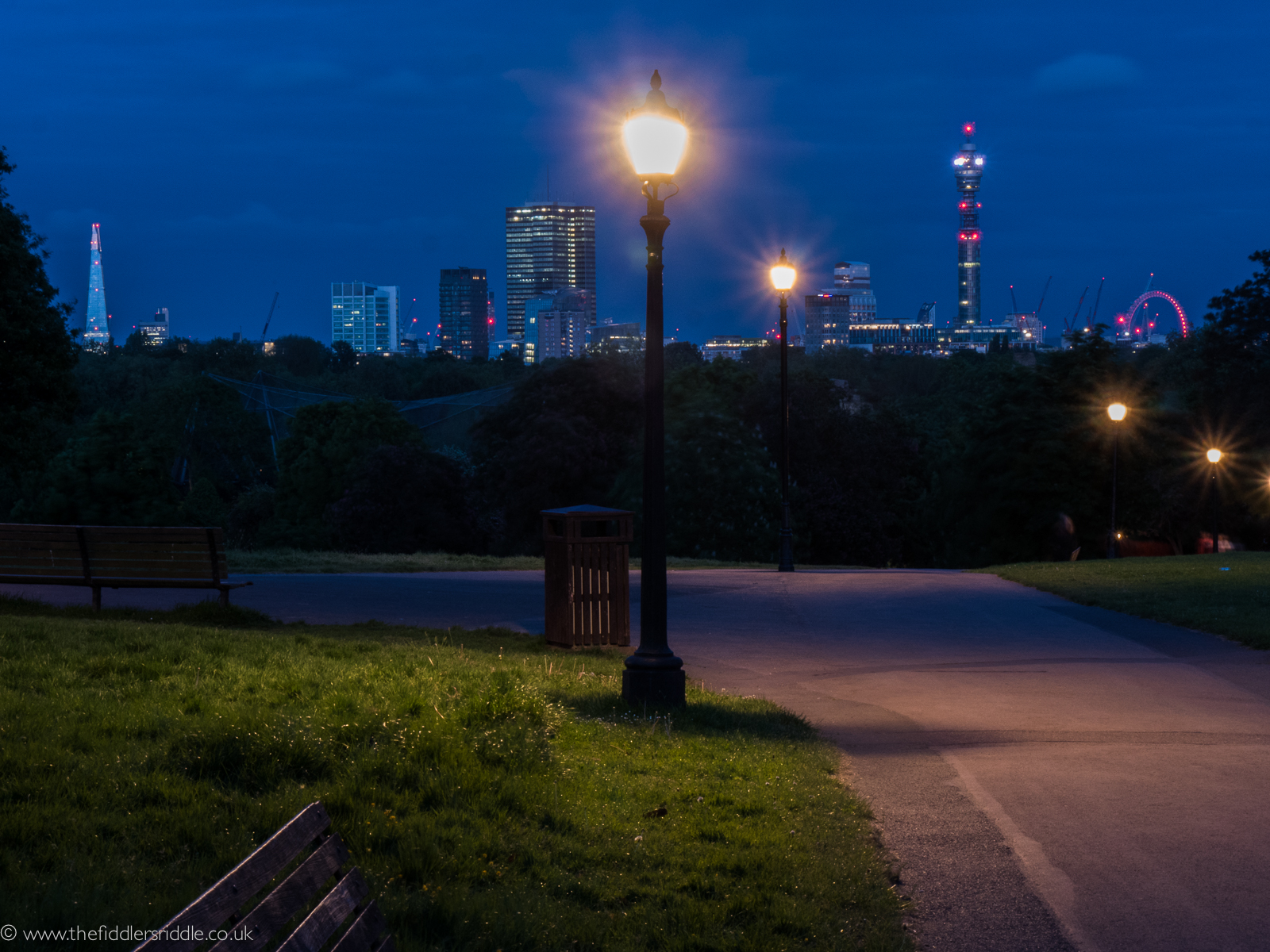 Primrose_Hill_night-201671-2-4 – The Fiddler’s Riddle